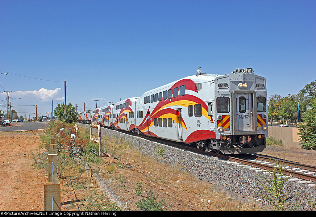 Northbound New Mexico Railrunner